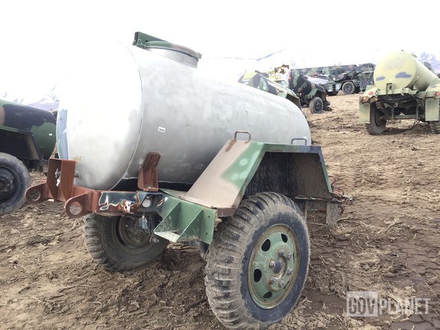 Surplus US ARMY Tank Automotive Command M149A2 Water Tank Trailer in ...