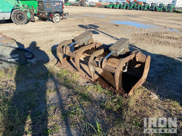 2016 Bobcat 68 Skid Steer Industrial Grapple Bucket in Corpus Christi ...
