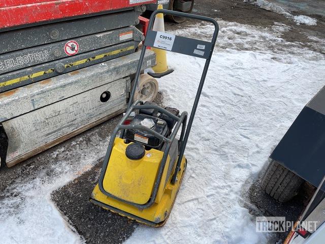 2017 Wacker Neuson Vibroplate WP1550Aw US Vibratory Plate Compactor in ...