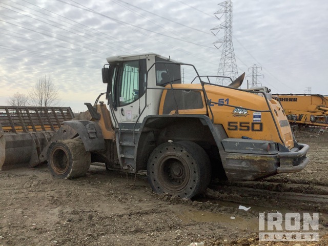 2015 (unverified) Liebherr 550 Wheel Loader in Indianapolis, Indiana ...