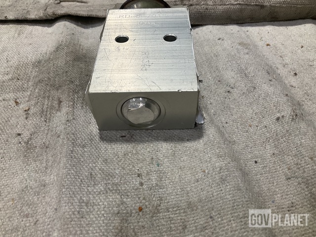 Surplus (192) Mack Trucks 4379-RD57 Expansion Valves in Chambersburg ...