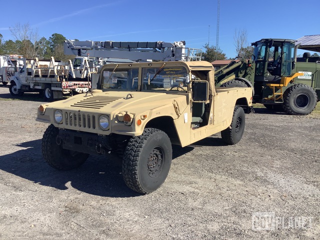 Surplus 2010 AM General M1097A2 HMMWV 2 Door Soft Top w/Truck Body in ...