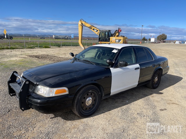 2006 Ford Crown Victoria Police Interceptor Sedan in Dunnigan ...