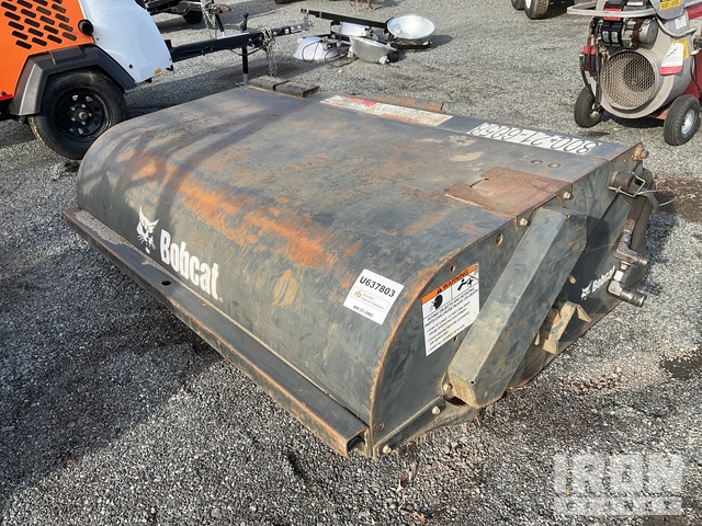 2017 Bobcat 72 Sweeper Skid Steer Broom in North East, Maryland, United ...