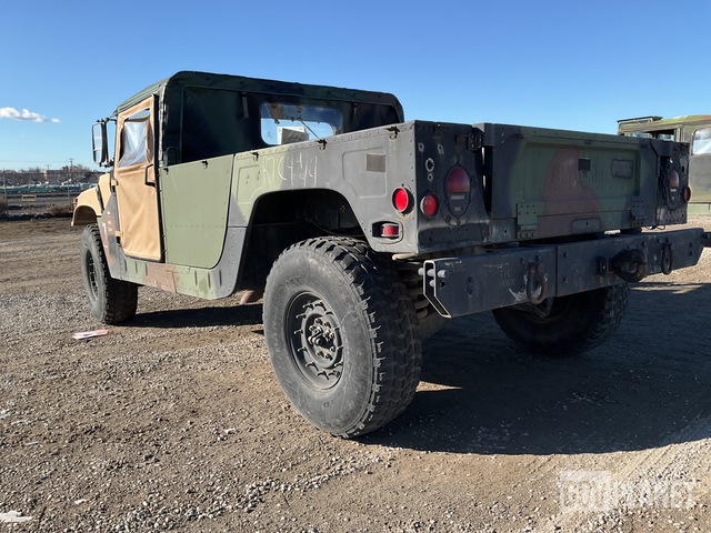 Surplus 2007 AM General M1097R1 HMMWV 2 Door Soft Top w/Truck Body in ...