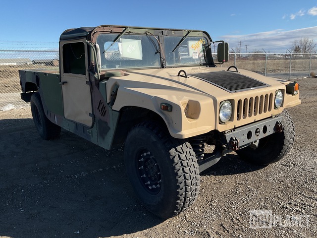 Surplus 2007 AM General M1097R1 HMMWV 2 Door Soft Top w/Truck Body in ...