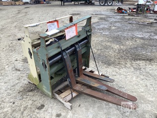 Surplus (2) JLG 1170038 Side Shift Carriages in Chambersburg ...