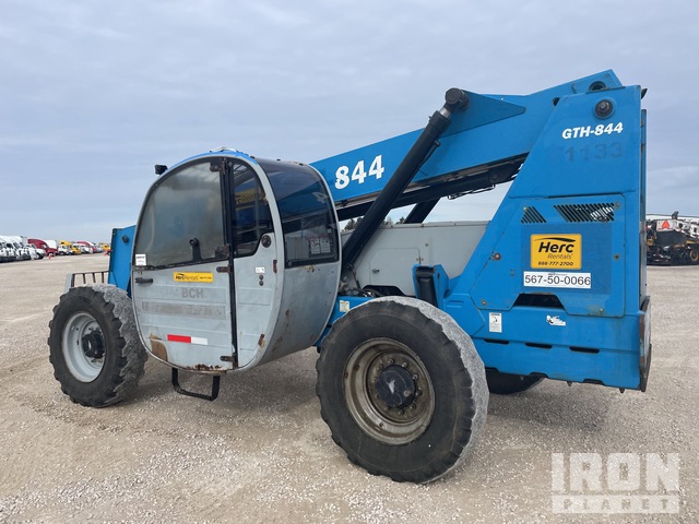 2007 Genie GTH-844 Telehandler in Morris, Illinois, United States ...