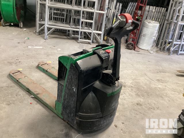 2018 Yale MPB045VG 4500 lb Pallet Jack in Fort Lauderdale, Florida ...