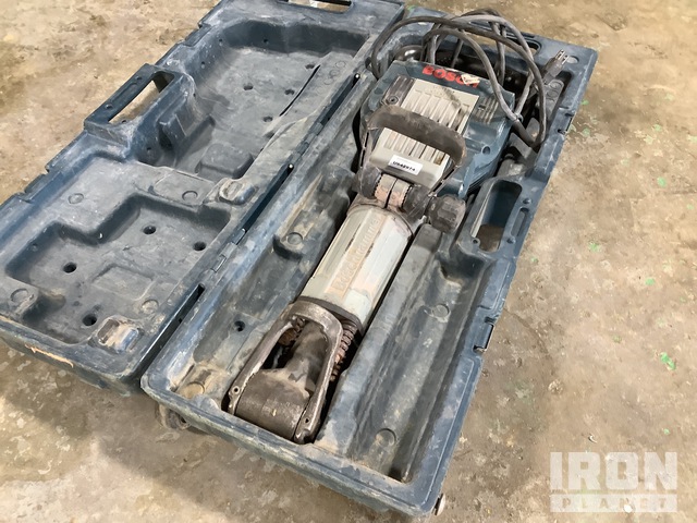 2017 Bosch 3611C35010 Demolition Breaker in Atlanta, Georgia, United ...