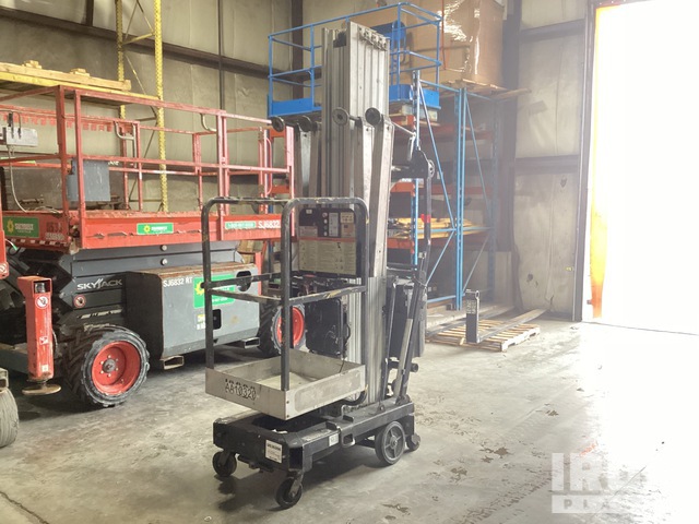 2005 JLG 36AM Electric Vertical Mast Lift in Attleboro Falls ...