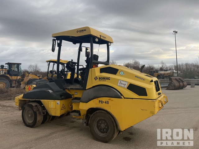 2016 Bomag BW11RH-5 9 Wheel Pneumatic Roller in Baytown, Texas, United ...