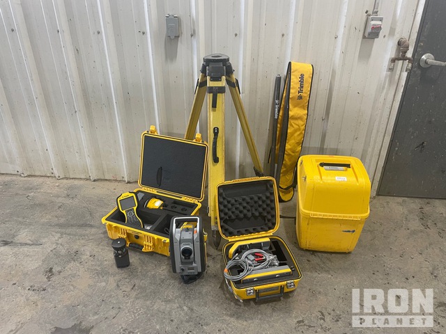 Trimble SPS930 DR Plus Total Station Grade Control System in Saskatoon ...