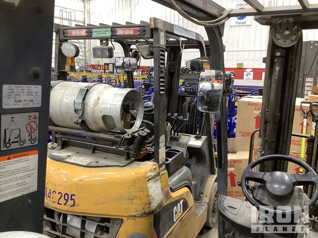 2009 Cat C4000-LP 3750 lb Cushion Tire Forklift in Olathe, Kansas ...