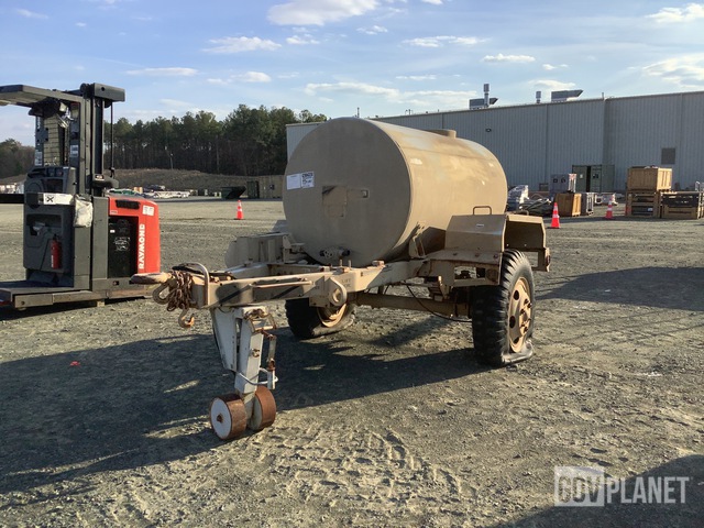 Surplus US ARMY Tank Automotive Command M149A2 Water Tank Trailer in ...