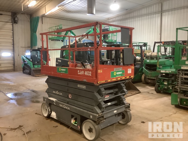 2013 Skyjack SJIII 4632 Electric Scissor Lift in Fargo, North Dakota ...