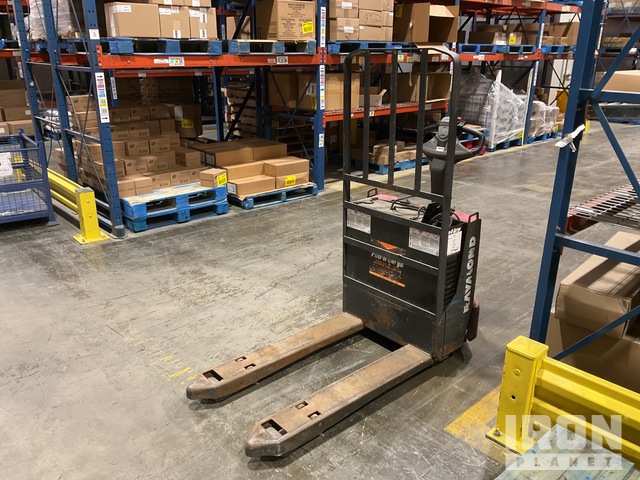 2016 Raymond Model 8210-F45L 4500 lb Pallet Jack in Dieppe, New ...