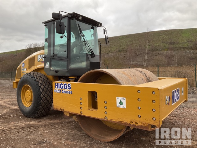 2021 Cat CS78B Smooth Drum Compactor in Maltby, L3, United Kingdom ...