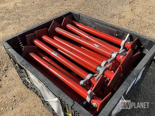 Surplus (28) Ellis Hand Screw Jacks in Albany, Georgia, United States ...