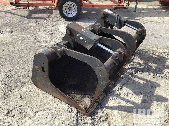 2011 Bobcat 68 in Skid Steer Industrial Grapple Bucket in Myrtle Beach ...