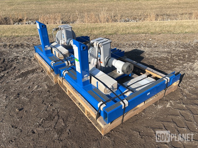 Surplus (2) OTC 1750A Revolver Diesel Engine Stands in South Vienna ...