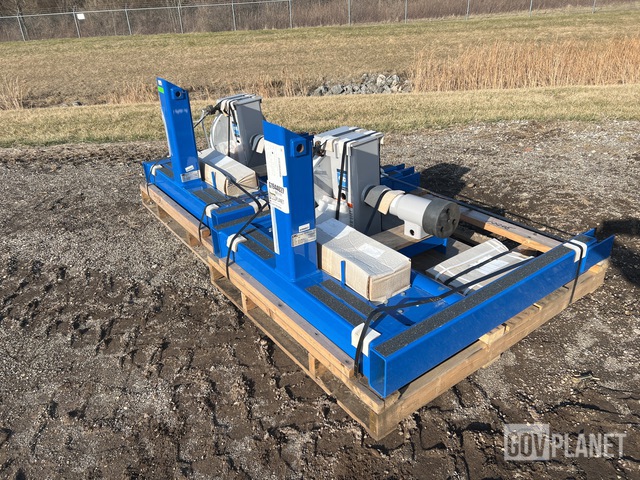 Surplus (2) OTC 1750A Revolver Diesel Engine Stands in South Vienna ...