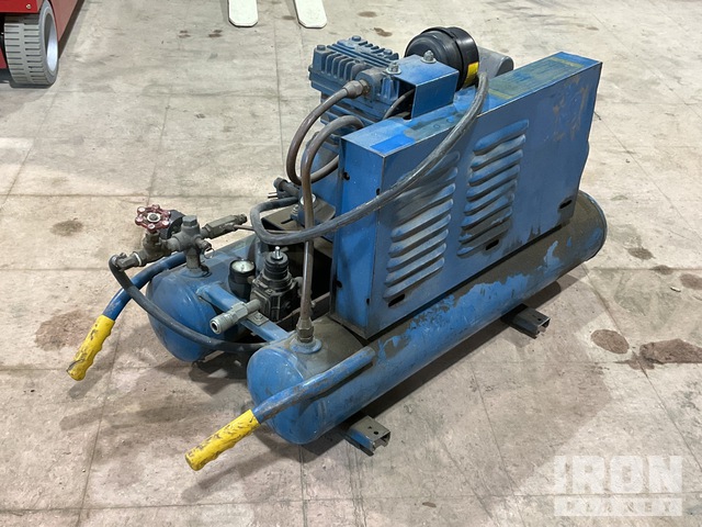 2015 Emglo Electric Air Compressor in Egg Harbor Township, New Jersey ...