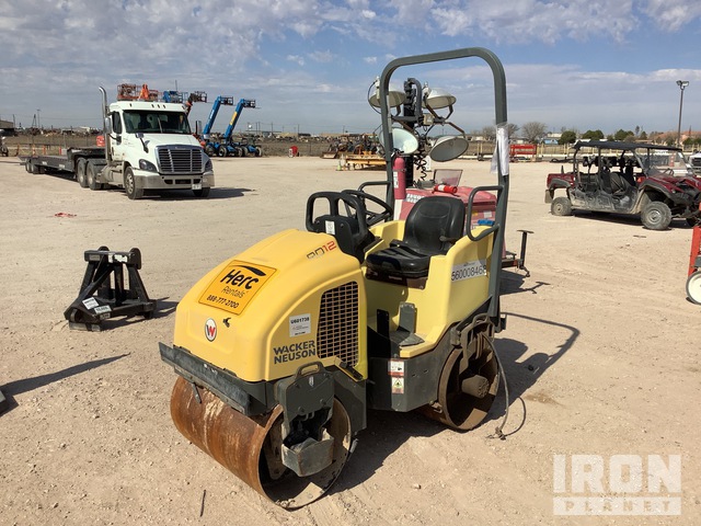 2017 Wacker Neuson RD12A Double Drum Roller in Midland, Texas, United ...