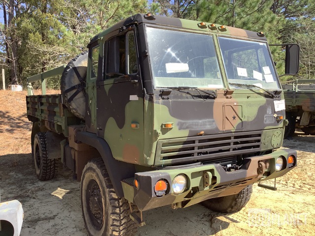 Surplus 1995 Stewart & Stevenson M1081 LMTV 4x4 Cargo Truck in ...