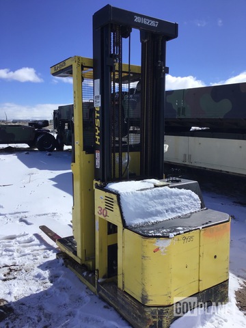 Surplus Hyster R30XMS2 Electric Forklift in Doyle, California, United ...