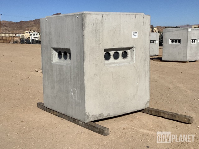 Surplus Oldcastle Precast 48"x48" Flatwall Pull Box in Yermo ...