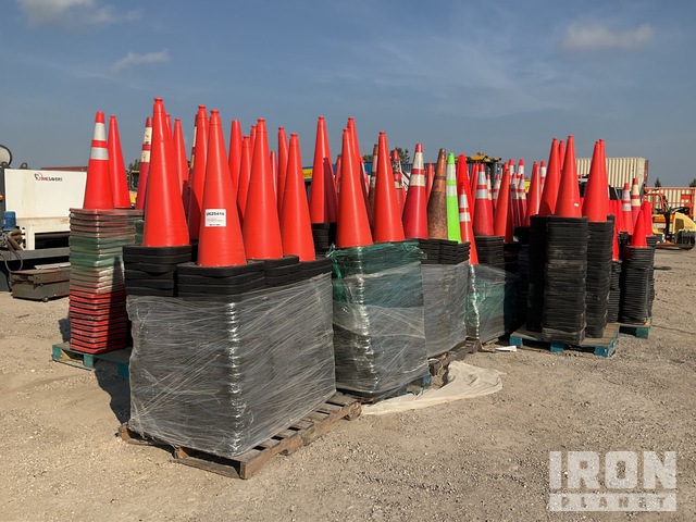 Quantity of 15 Pallets Traffic Cones in Davenport, Florida, United ...