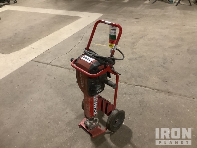 2014 Hilti TE3000-AVR Demolition Breaker in Minneapolis, Minnesota ...