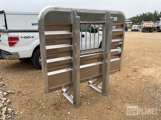 Surplus Merritt Headache Rack in Austin, Texas, United States ...