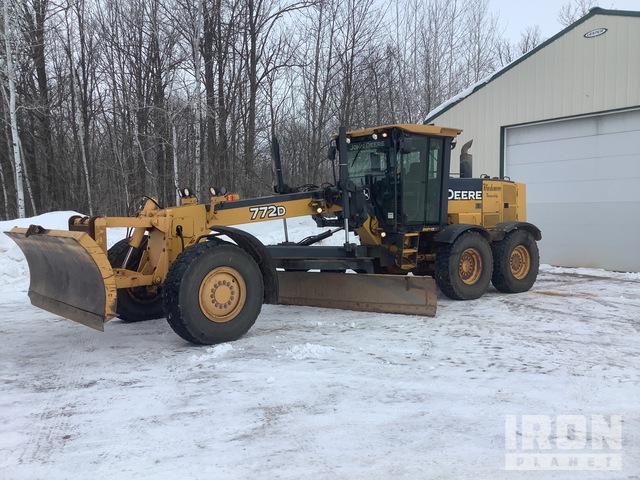 2006 John Deere 772D AWD Motor Grader in Sturgeon Lake, Minnesota ...
