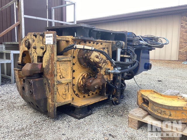 Hercules Pile Driver Attachment - Fits Komatsu PC360 in Springfield ...