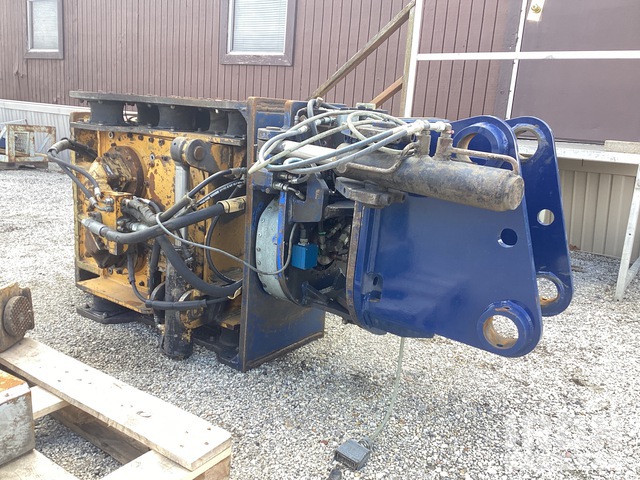 Hercules Pile Driver Attachment - Fits Komatsu PC360 in Springfield ...