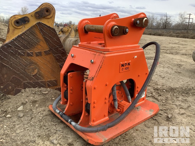 NPK C12C-C1200 57 in Excavator Plate Compactor - Fits Cat 349 (Unused ...