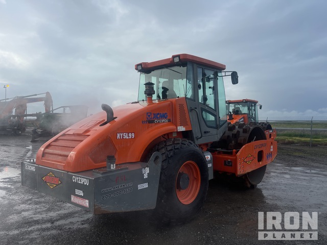 2019 XCMG CV123PDU Smooth Drum Compactor in Dunnigan, California ...