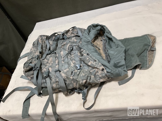 Surplus (32) Large Field Pack Sets in North Las Vegas, Nevada, United ...