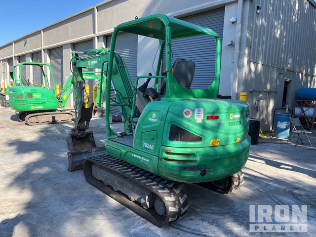 2018 Takeuchi TB240 Mini Excavator in Tampa, Florida, United States ...