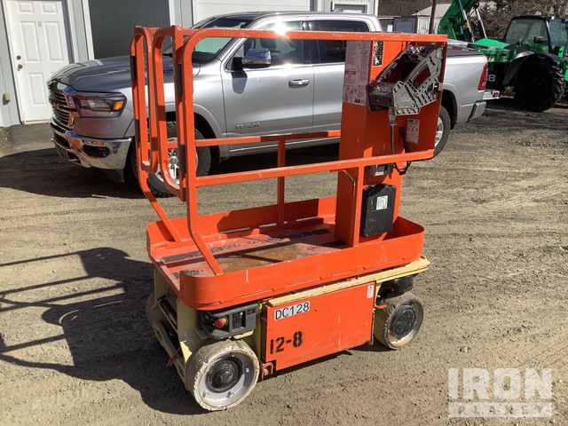 2008 JLG 1230ES Electric Vertical Mast Lift in BRANFORD, Connecticut ...