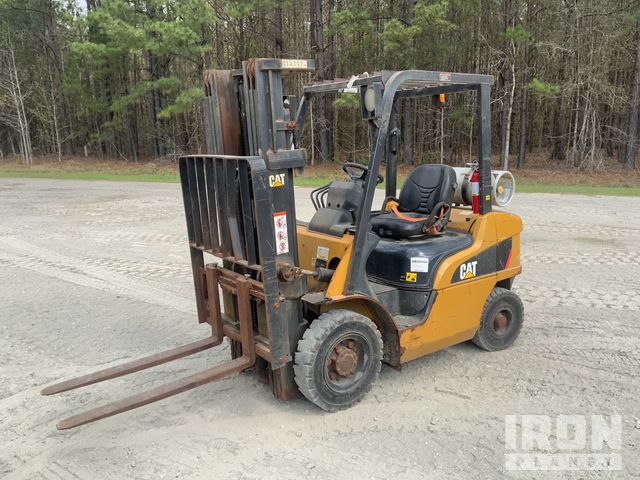 2015 Cat GP25N 4500 lb LPG Pneumatic Tire Forklift in Hardeeville ...