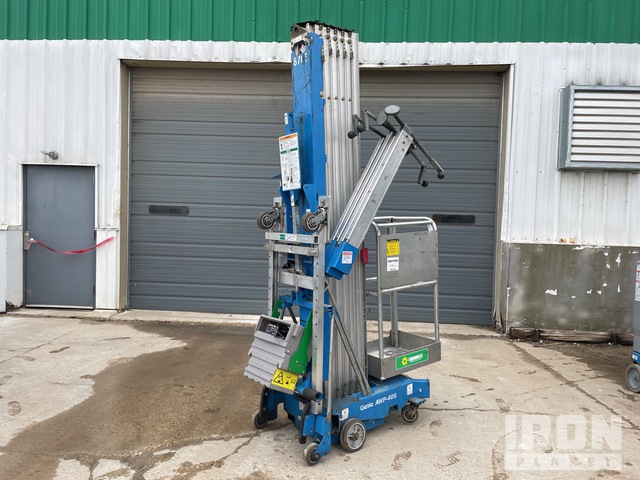 2013 Genie AWP-40S Vertical Mast Lift in Waukesha, Wisconsin, United ...