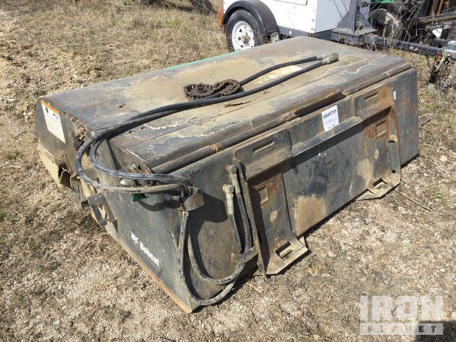 2015 Bobcat 72 Sweeper 6 ft Broom Attachment in Columbus, Ohio, United ...