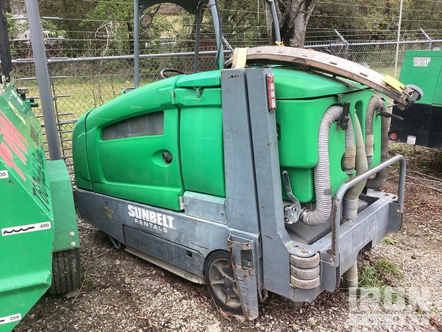 2015 Tennant M20 Ride-On Floor Scrubber in AUGUSTA, Georgia, United ...