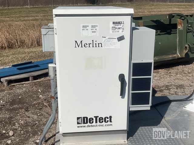 Surplus DeTect Merlin Aircraft Birdstrike Avoidance Radar System in ...