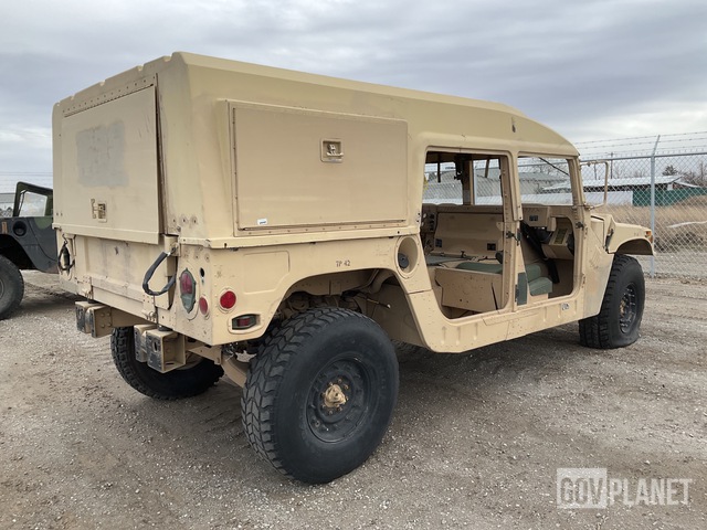 Surplus 2009 AM General M1097R1 HMMWV 4 Door Hard Top w/Helmet Top in ...