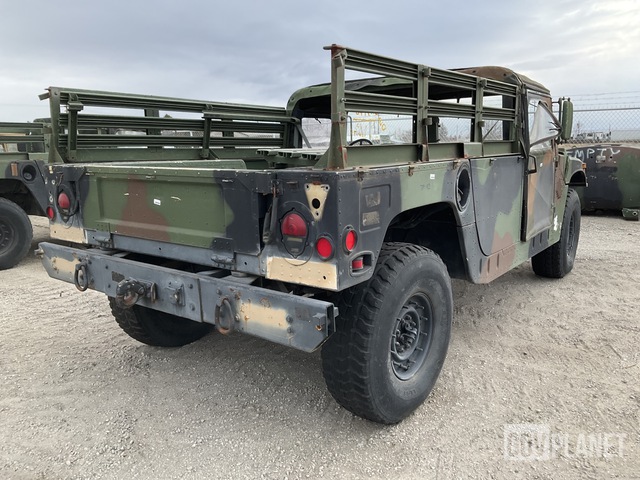Surplus 2007 AM General M1097R1 HMMWV 2 Door Soft Top w/Truck Body in ...