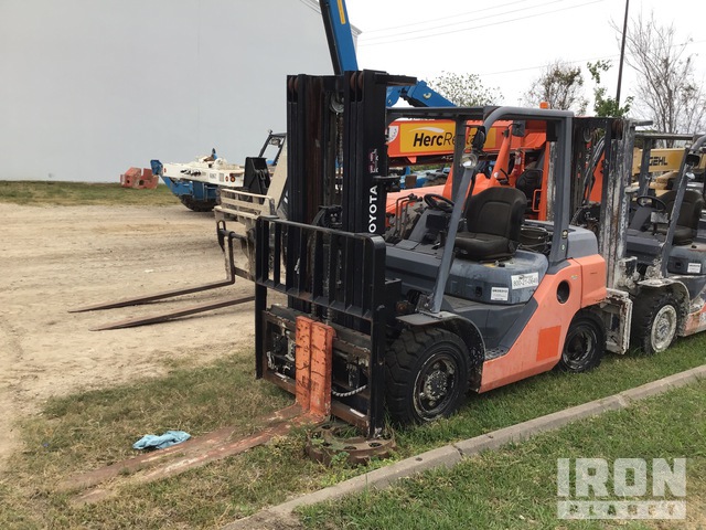2018 Toyota 8FD35U 7000 lb Diesel Pneumatic Tire Forklift in Houston ...